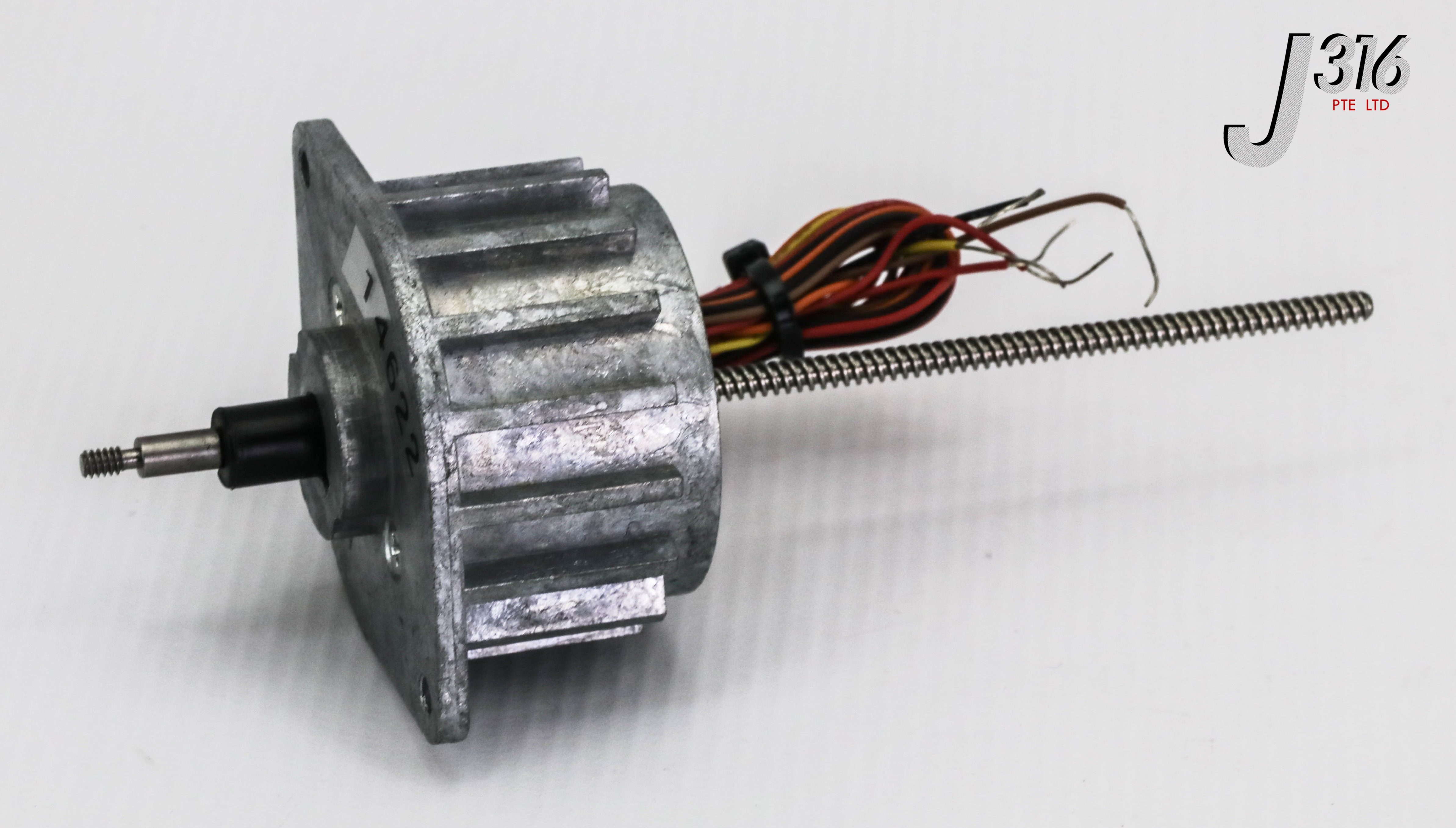14622 PORTESCAP BRUSHLESS STEPPER MOTOR L92221-P2 – J316Gallery