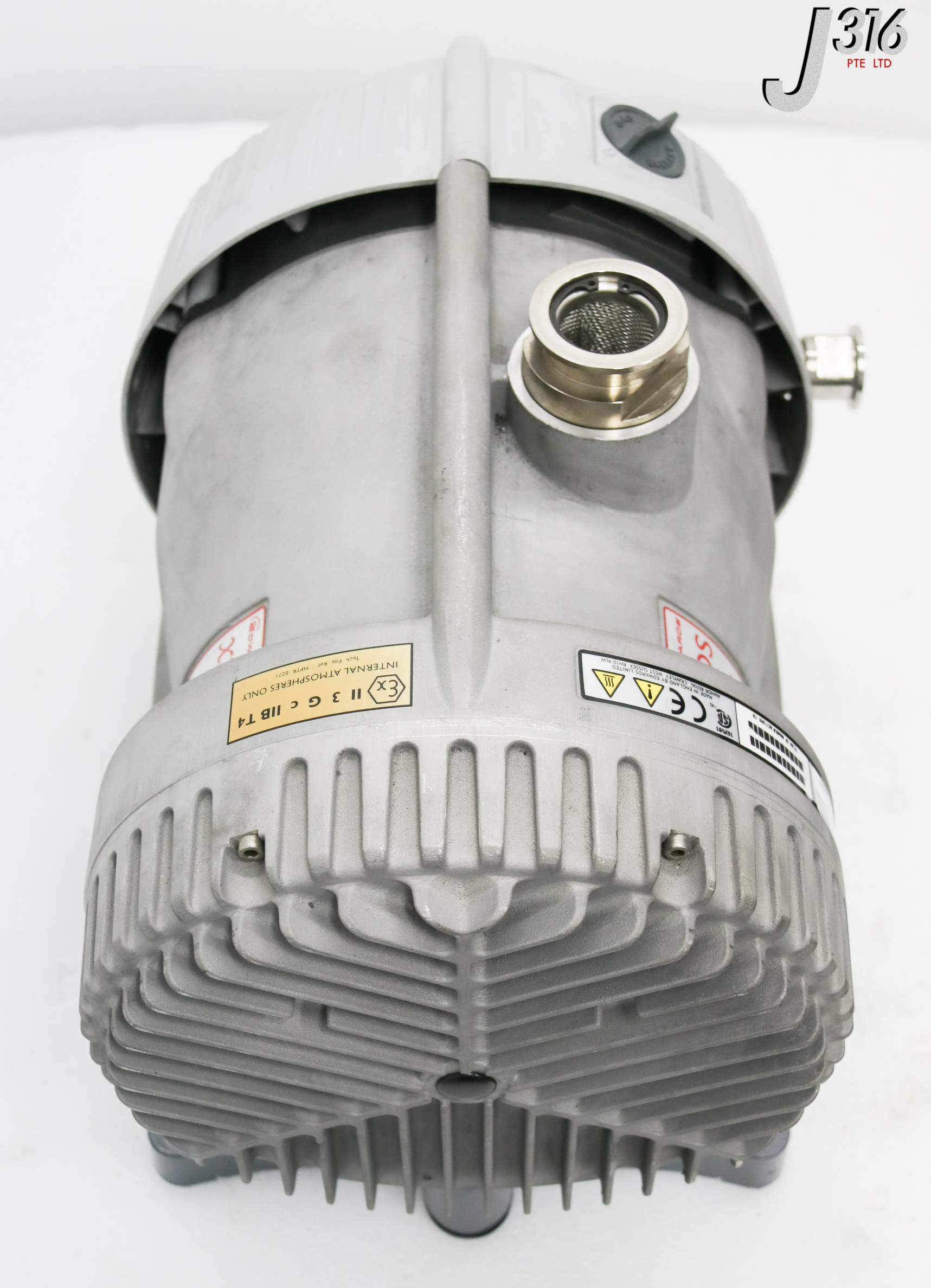 27844 EDWARDS DRY SCROLL VACUUM PUMP, 1750 RPM, P/N: A731-01-983 XDS46I ...