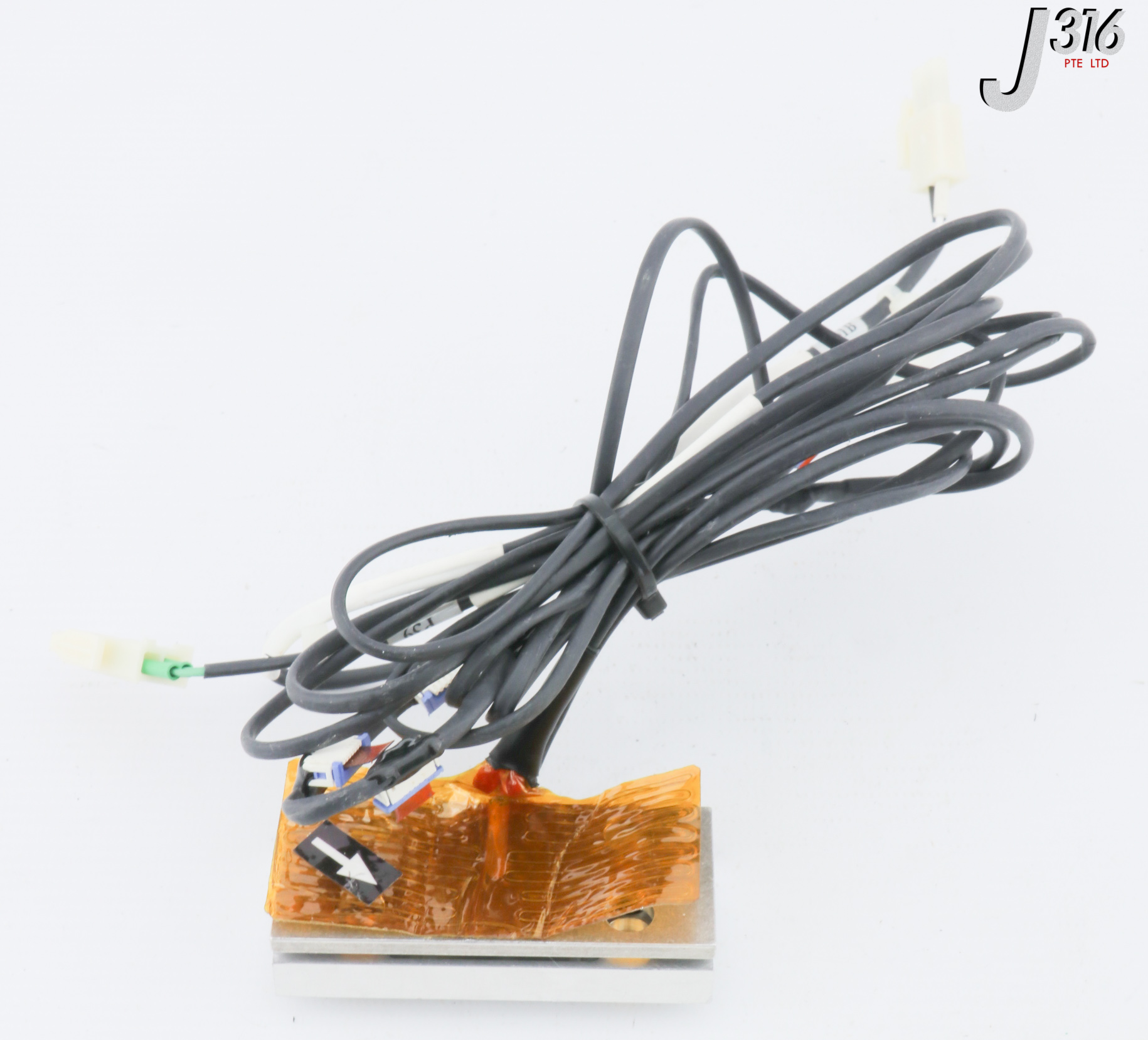28690 LAM RESEARCH TEMP CONTROLLER SW 678-036300-001 – J316Gallery