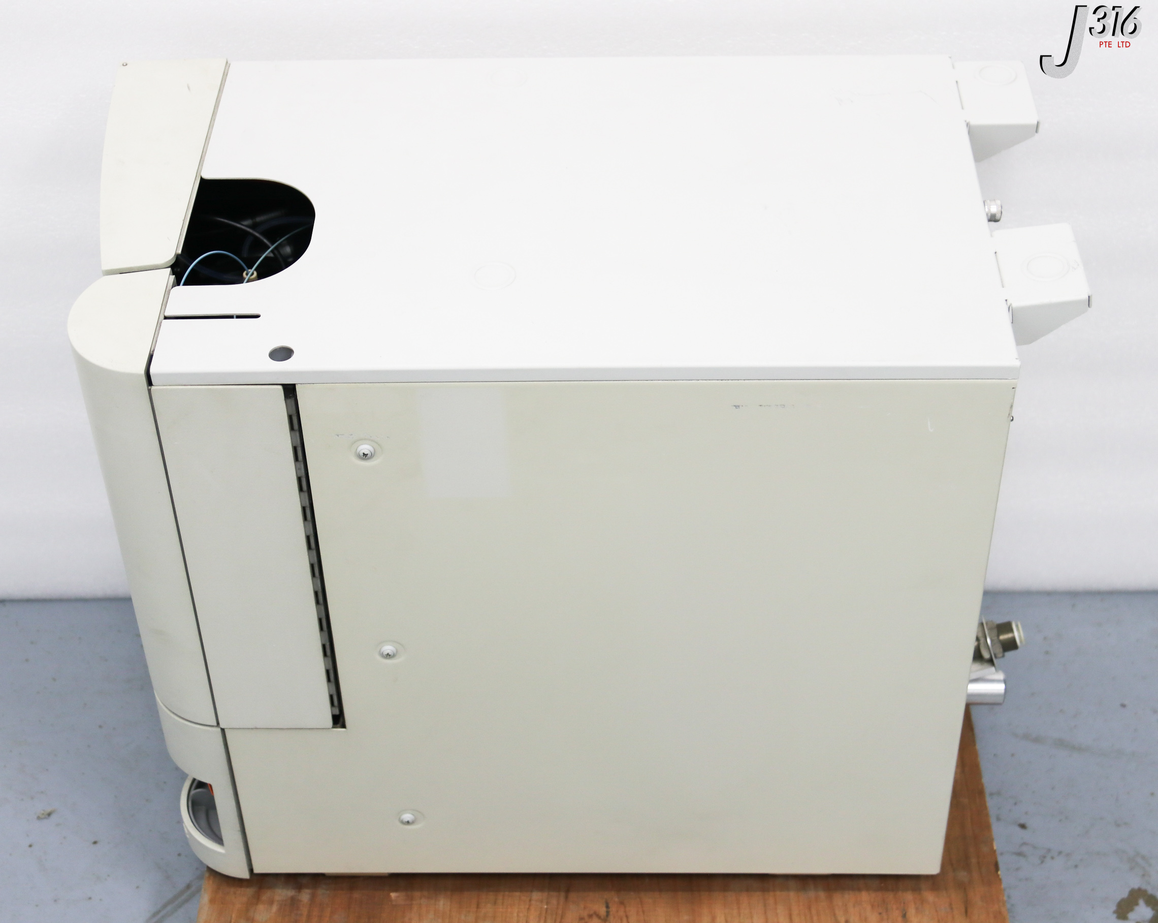 32886 WATERS 3100 MASS DETECTOR 186031000 – J316Gallery