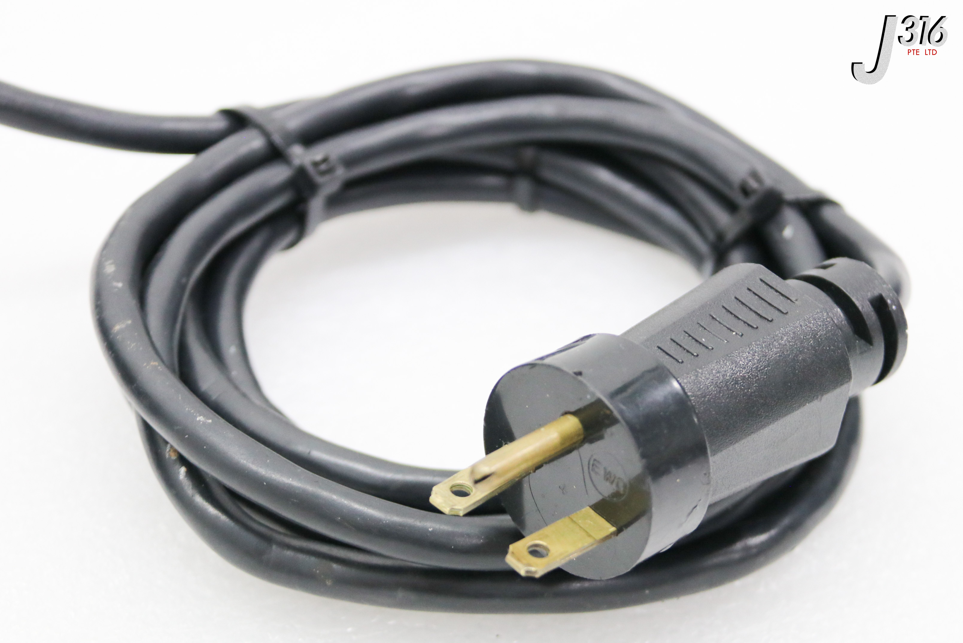 35331 LEYBOLD TURBOTRONIK TURBO PUMP CONTROLLER NT341M/I – J316Gallery