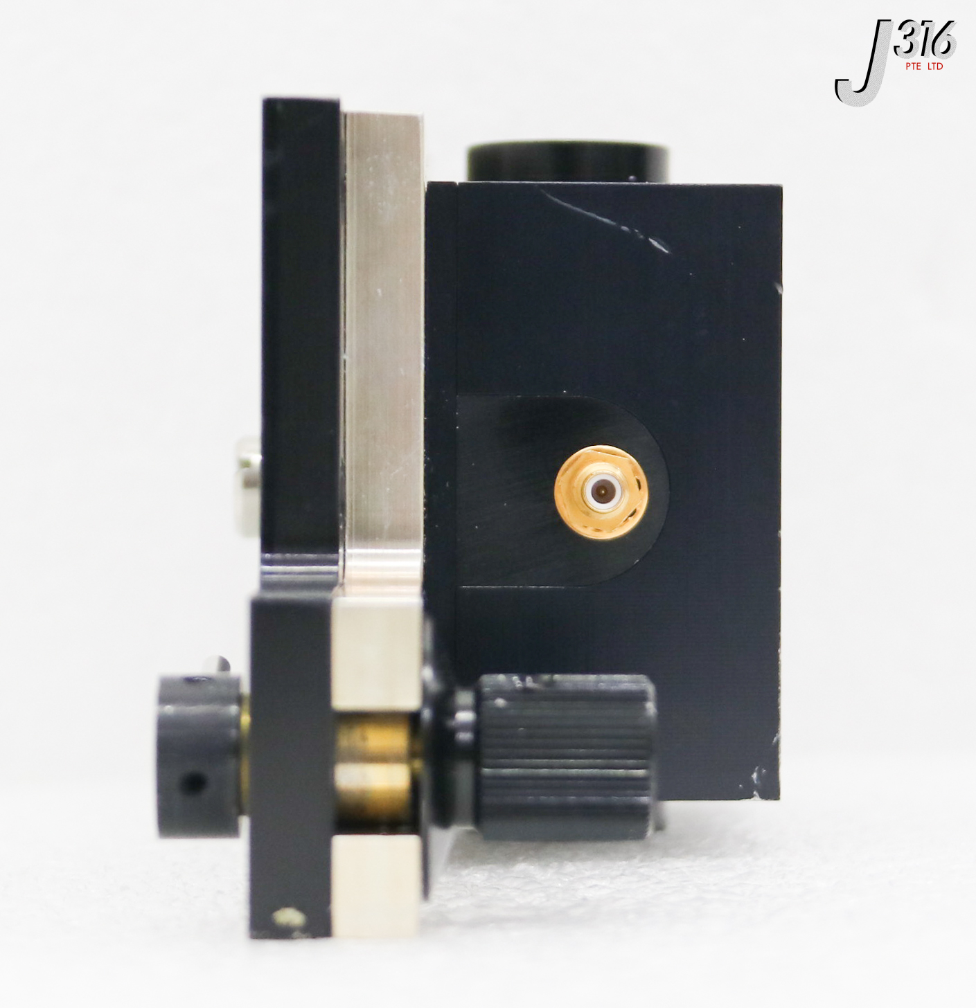 37650 QUANTRONIX LASER CONTROL ASSY, QS68-3CA 0103-02451 – J316Gallery