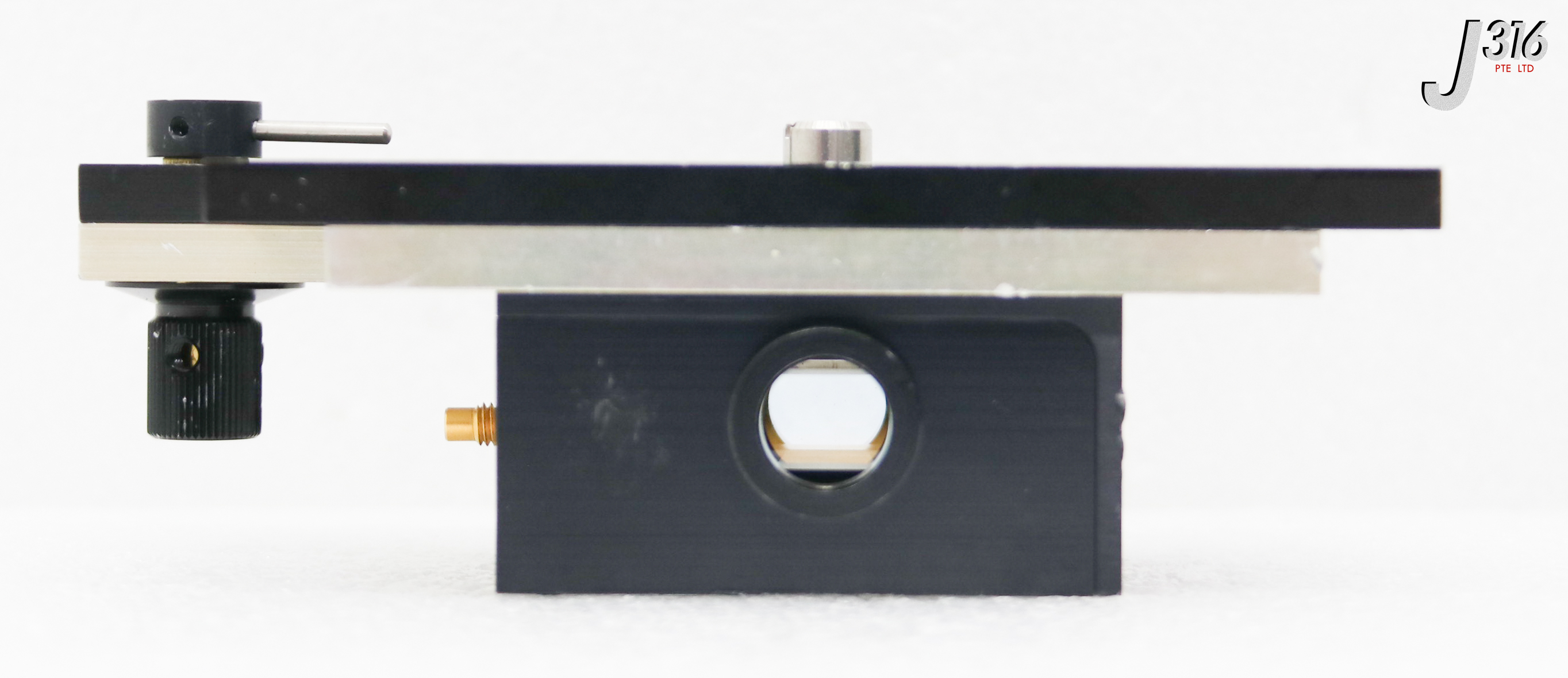 37650 QUANTRONIX LASER CONTROL ASSY, QS68-3CA 0103-02451 – J316Gallery