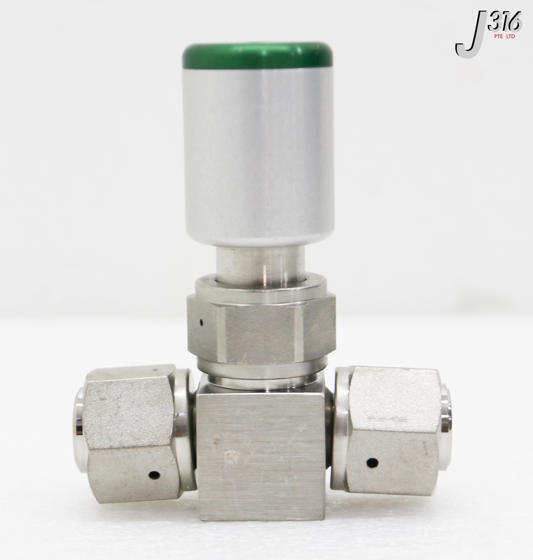 38193 SWAGELOK HIGH PURITY BELLOWS SEALED VALVE, ½” FVCR SS-BN8FR8-O ...