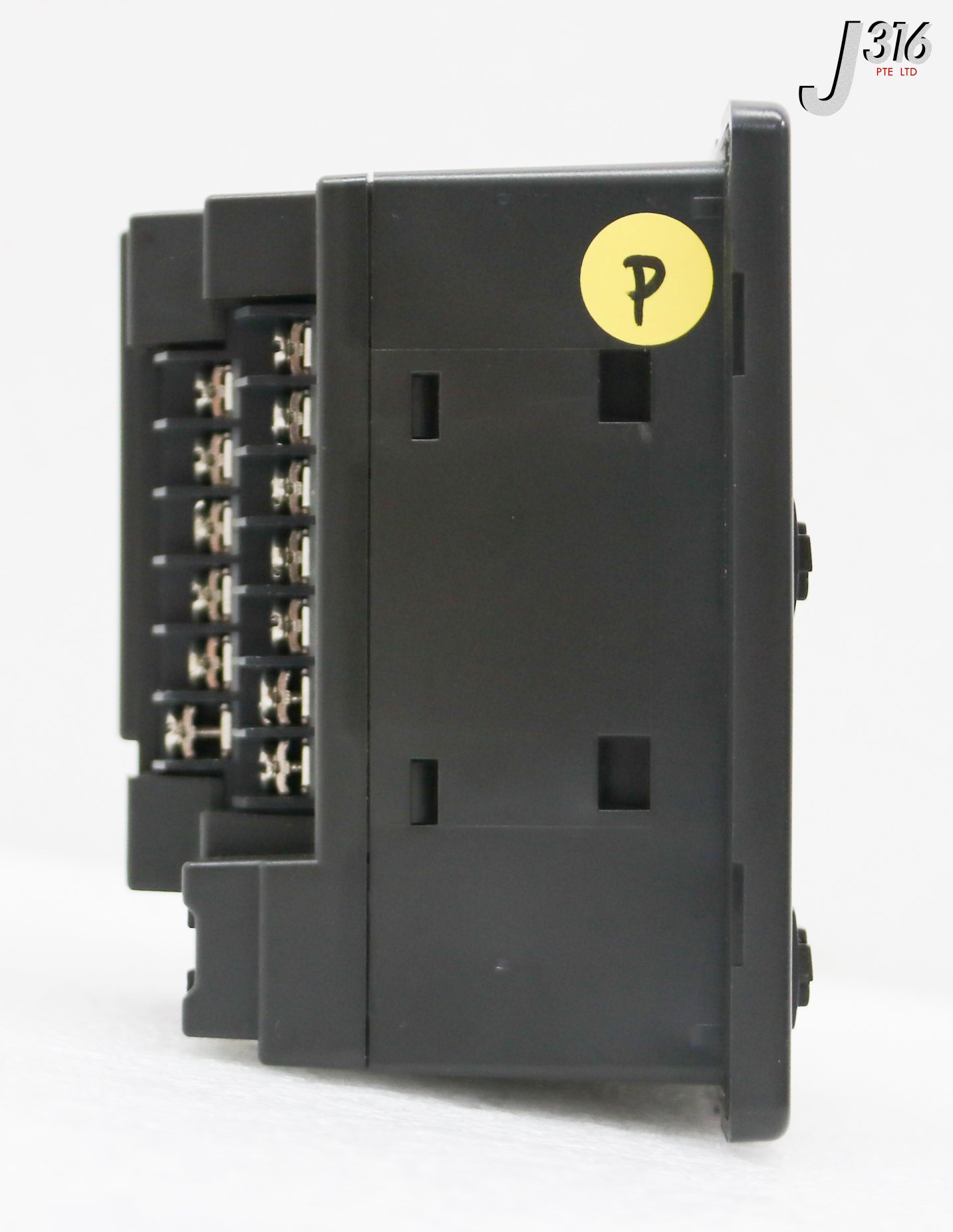 38247 KEYENCE BASE UNIT, DC TYPE, 10 INPUT & 6 RELAY OUTPUT KV-P16RL ...
