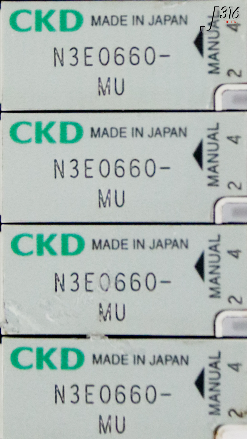 38876 CKD 4 SLOT MANIFOLD VALVE ASSY N3E0660-MU – J316Gallery