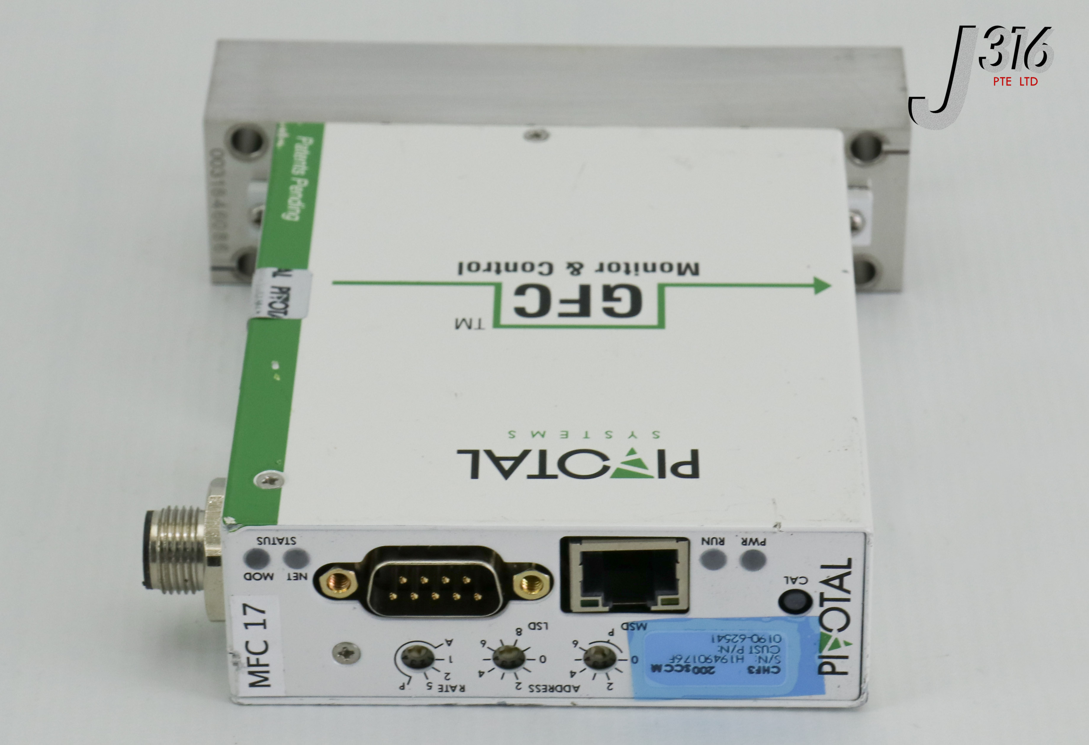 6557 PIVOTAL SYSTEMS GAS FLOW CONTROLLER, AMAT PN: 0190-62541 32-03455 ...