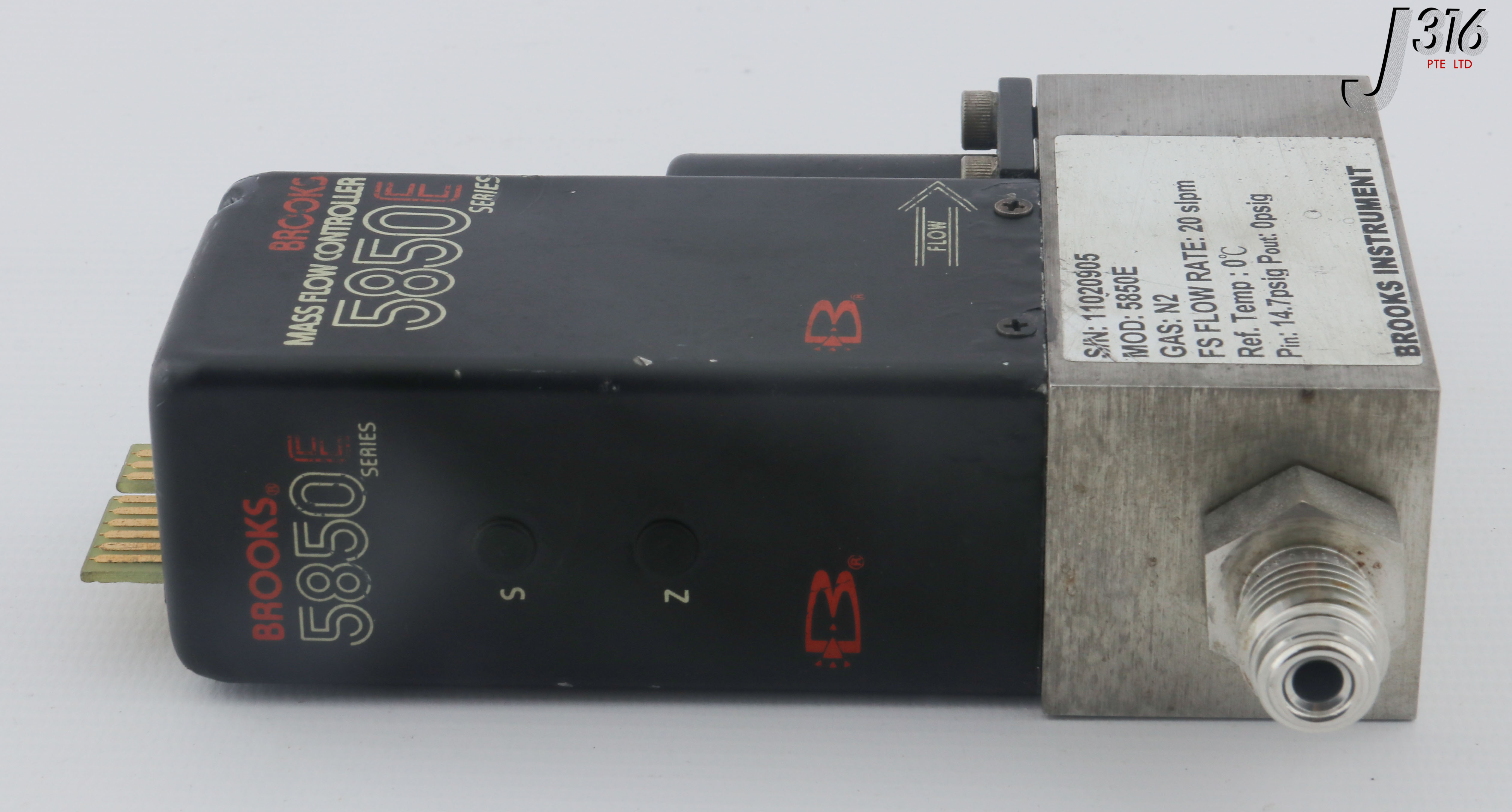 6679 BROOKS MFC, 5850E SERIES 5850E – J316Gallery