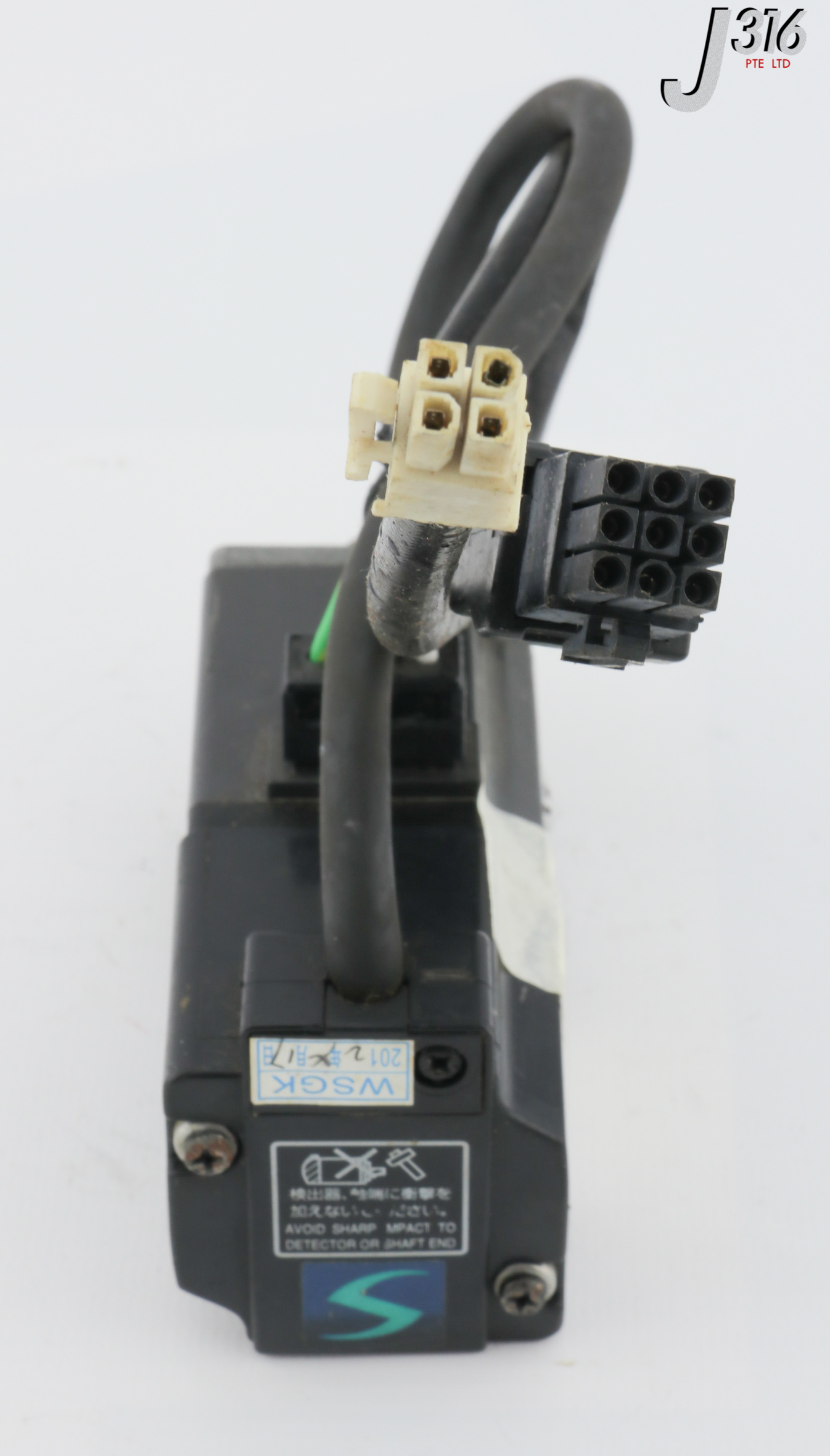 C2075 MITSUBISHI AC SERVO MOTOR HC-KFS13 – J316Gallery